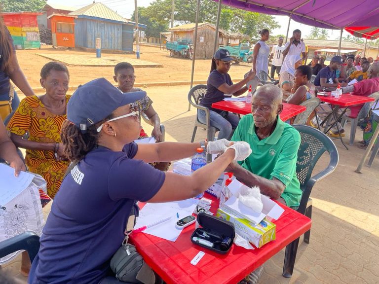 Global Volunteers Corps – Helping hand